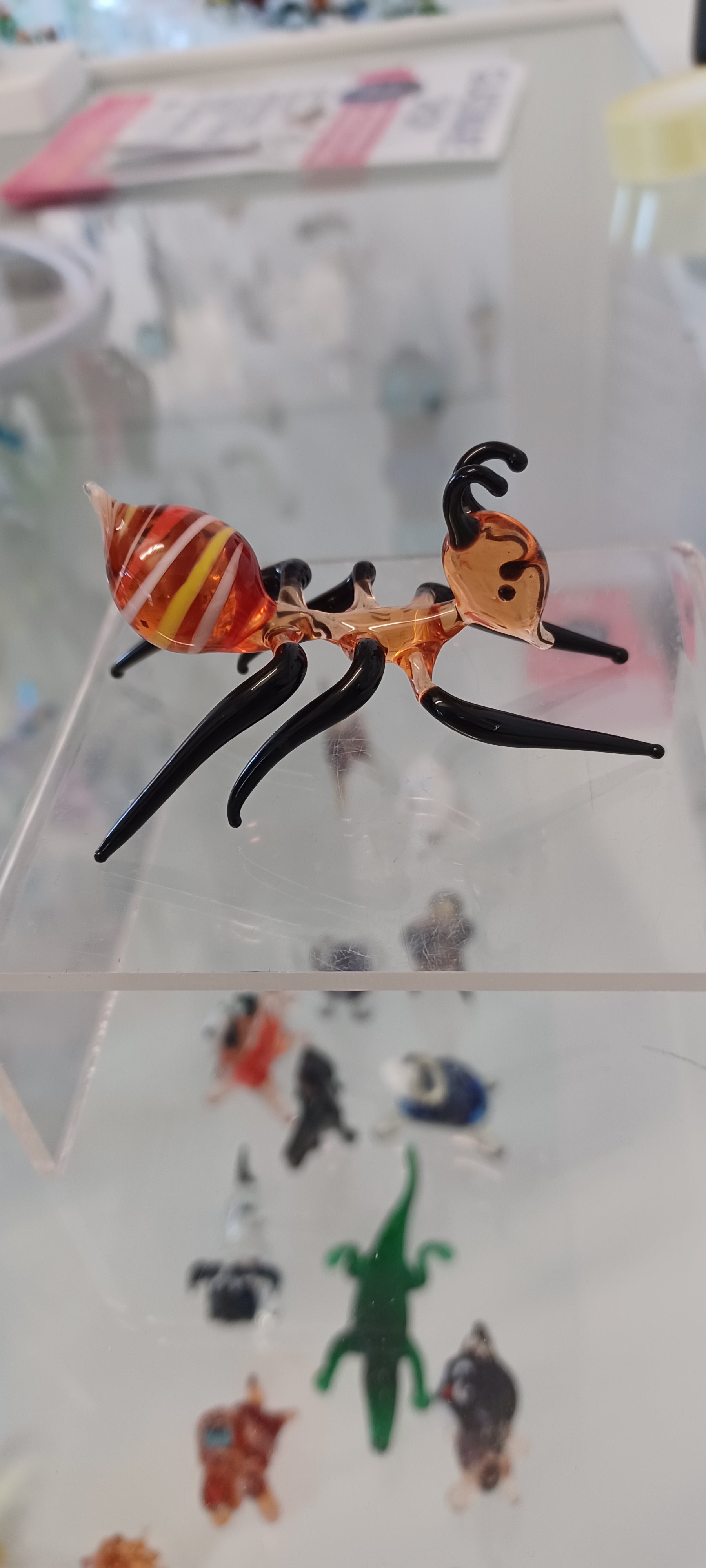 Glass Ant – Magical Glass Creations